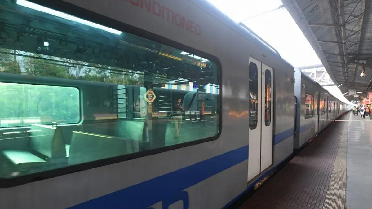 Indian Railways announces 10 new AC local trains for Mumbai Division ...