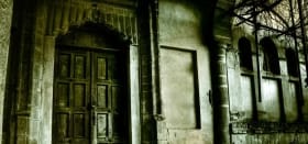7 haunted places In Lucknow and the stories behind them!