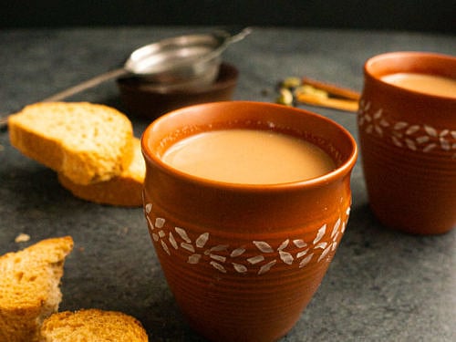 With the chai-pakode weather upon us, these 7 places in Aliganj will ...