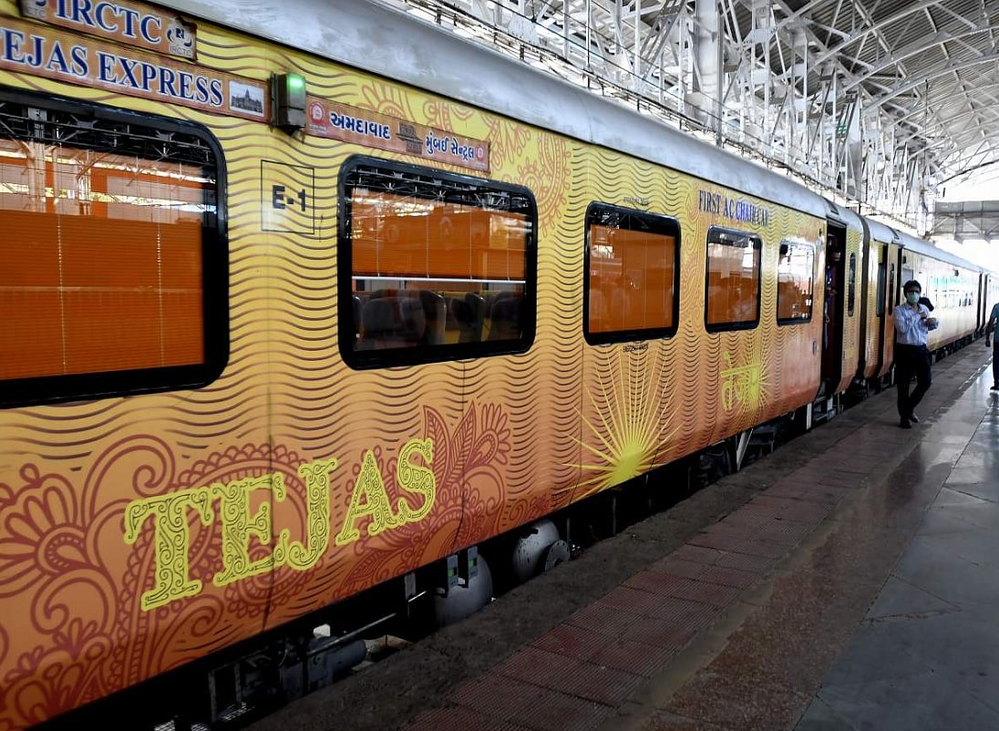 mumbai-ahmedabad tejas train