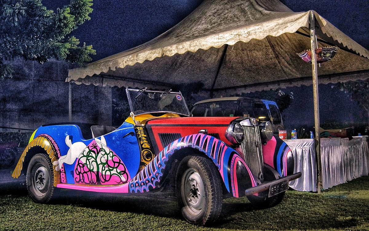 THIS Jaipur-based organization can park an old car inside your living ...