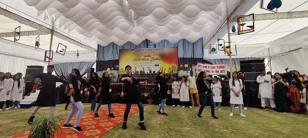 Amity Amiphoria 2022 is on! Day 1 brings music, dance & lots of fun to ...