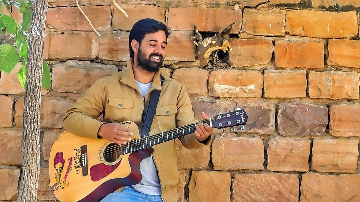 rahgir live in lucknow