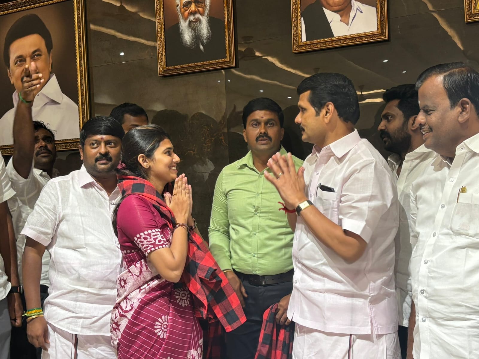 tvk famous vaishnavi joined in dmk, tvk is ana another bjp she said