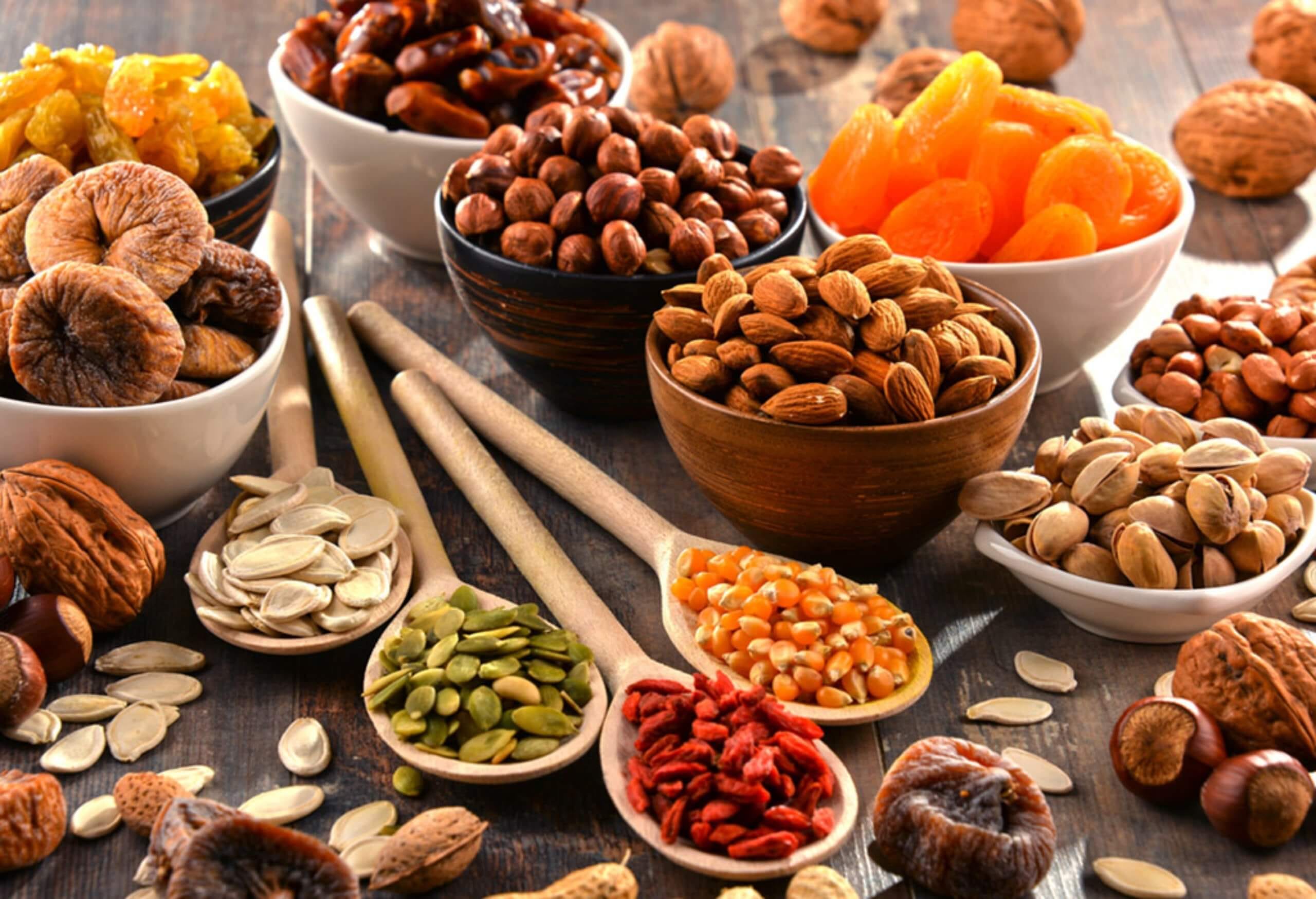 7 dry fruits that improve digestive health!