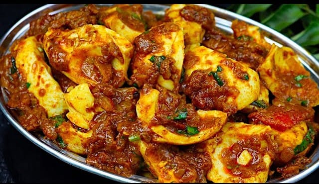 how to make madurai masala egg or muttai masala at home