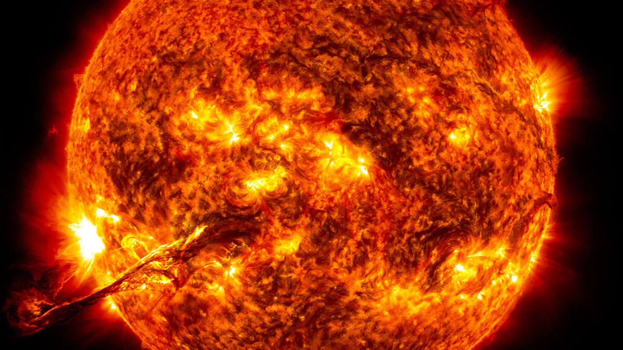 Is the sun white because it produces heat through nuclear fusion? The ...