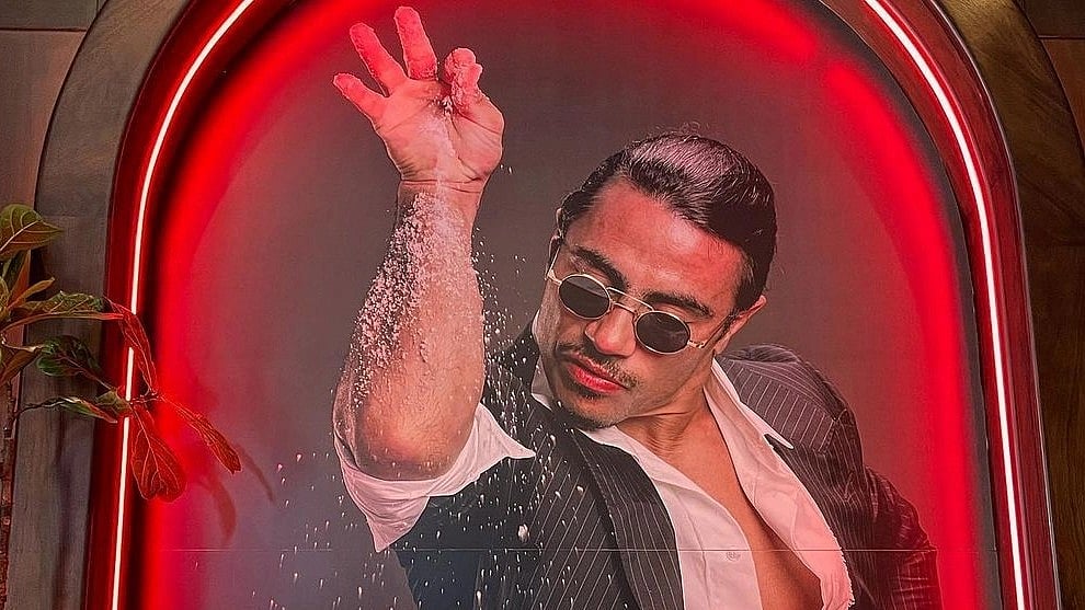 Salt Bae Shares Rs. 1.36 Cr. Food Bill From His Restaurant