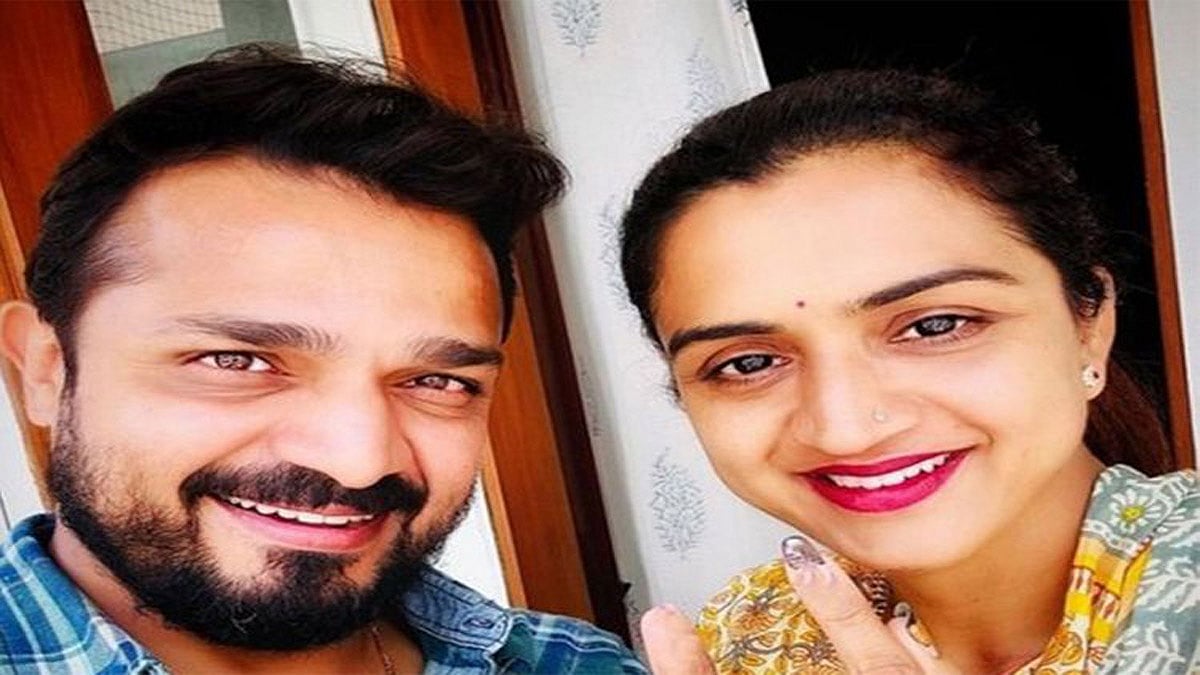 Actor Vijay Raghavendra's wife Spandana dies in Bangkok
