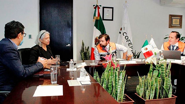 Cofepris e IMSS-Bienestar establecen mesa regulatoria permanente