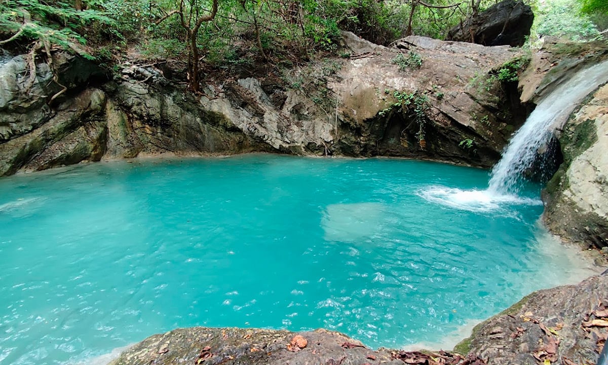 Las pozas de agua turquesa en Michoacán, un paraíso poco conocido