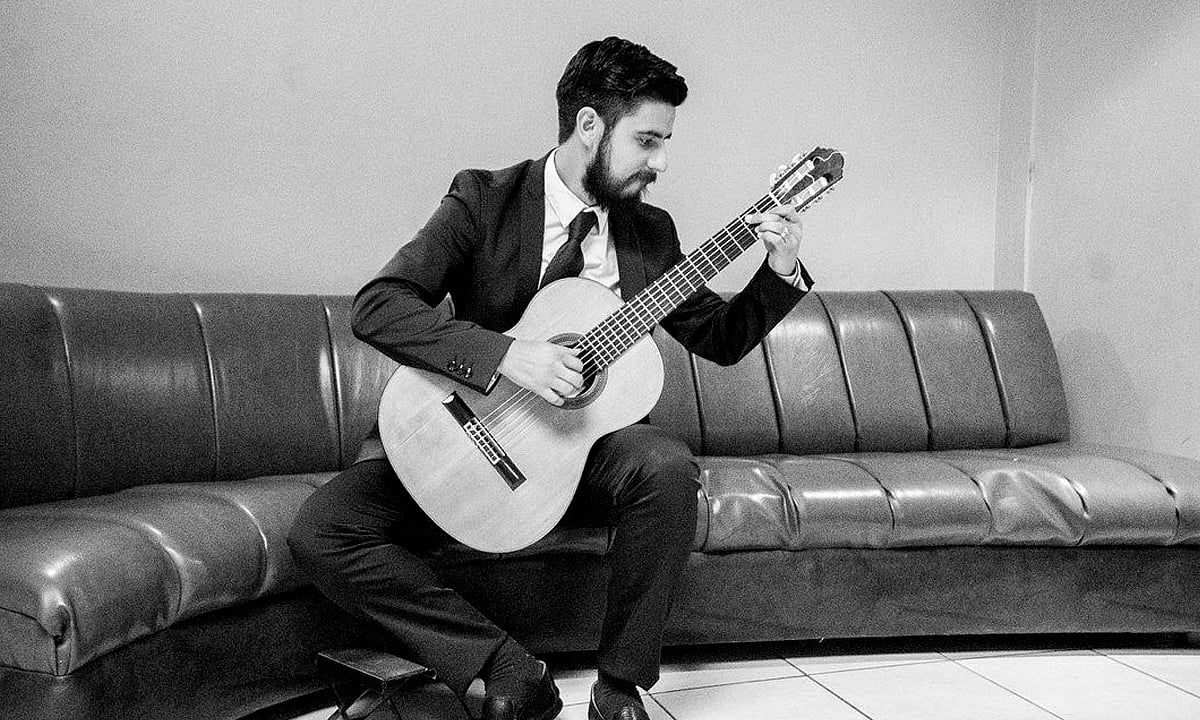 Daniel Olmos, guitarrista michoacano, se integra a grupo Concertistas ...