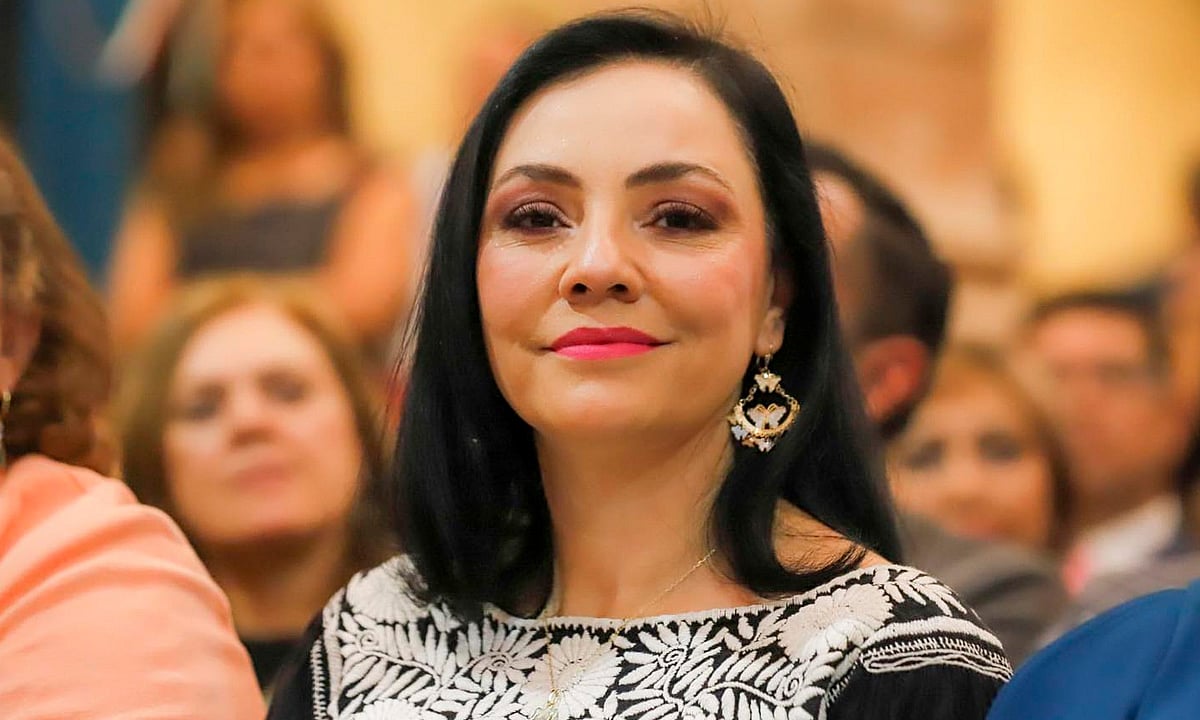 Adriana Hernández Íñiguez destaca avance de mujeres michoacanas para ...