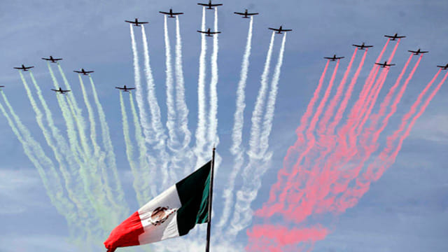 Este 10 de febrero se conmemora el Día de la Fuerza Aérea Mexicana