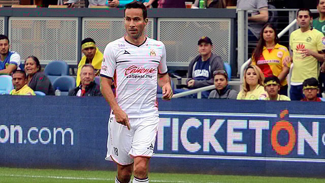 Luis Gabriel Rey da ejemplo de Fair Play en duelo contra América