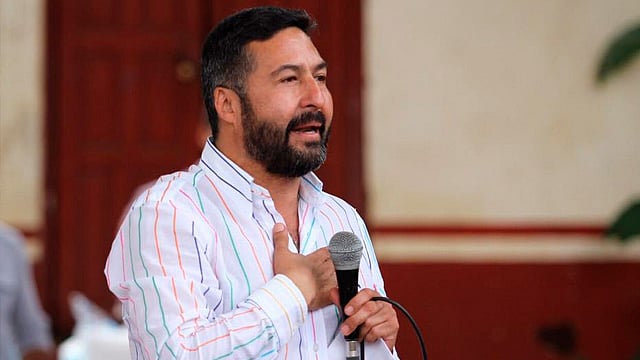 Víctor Báez anuncia su reelección en la presidencia de Pátzcuaro