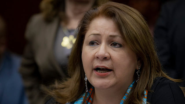 Suspende Morena derechos partidarios a Cristina Portillo por 6 meses