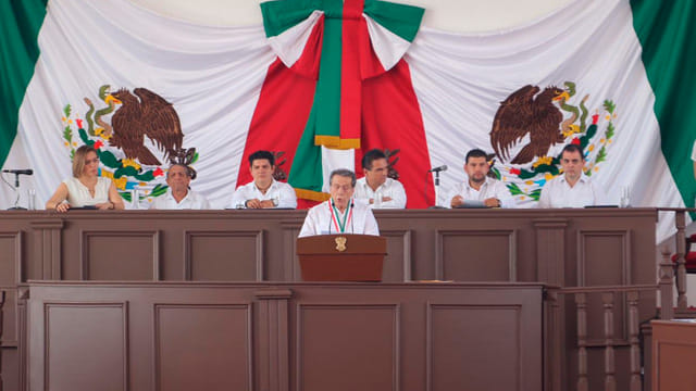 El Poder debe detener al Poder en sus excesos: Leonel Castillo
