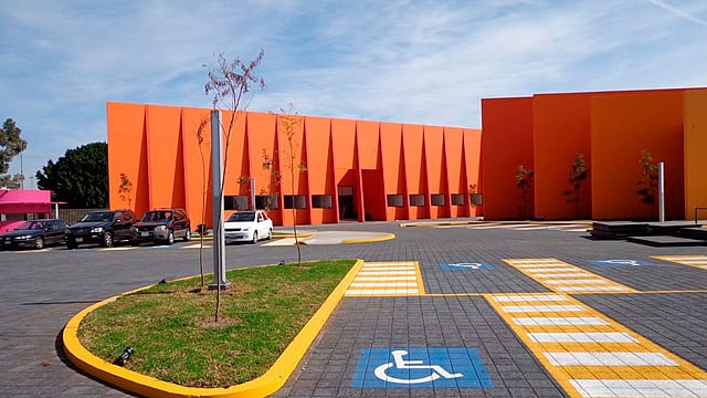 Van más de 2 mil consultas de especialidad en el CRIT de Michoacán