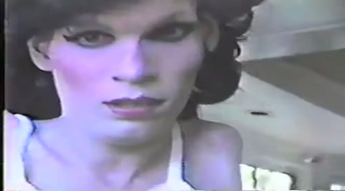 Fallece Sandie Crisp, modelo y drag queen popular en los 90’s