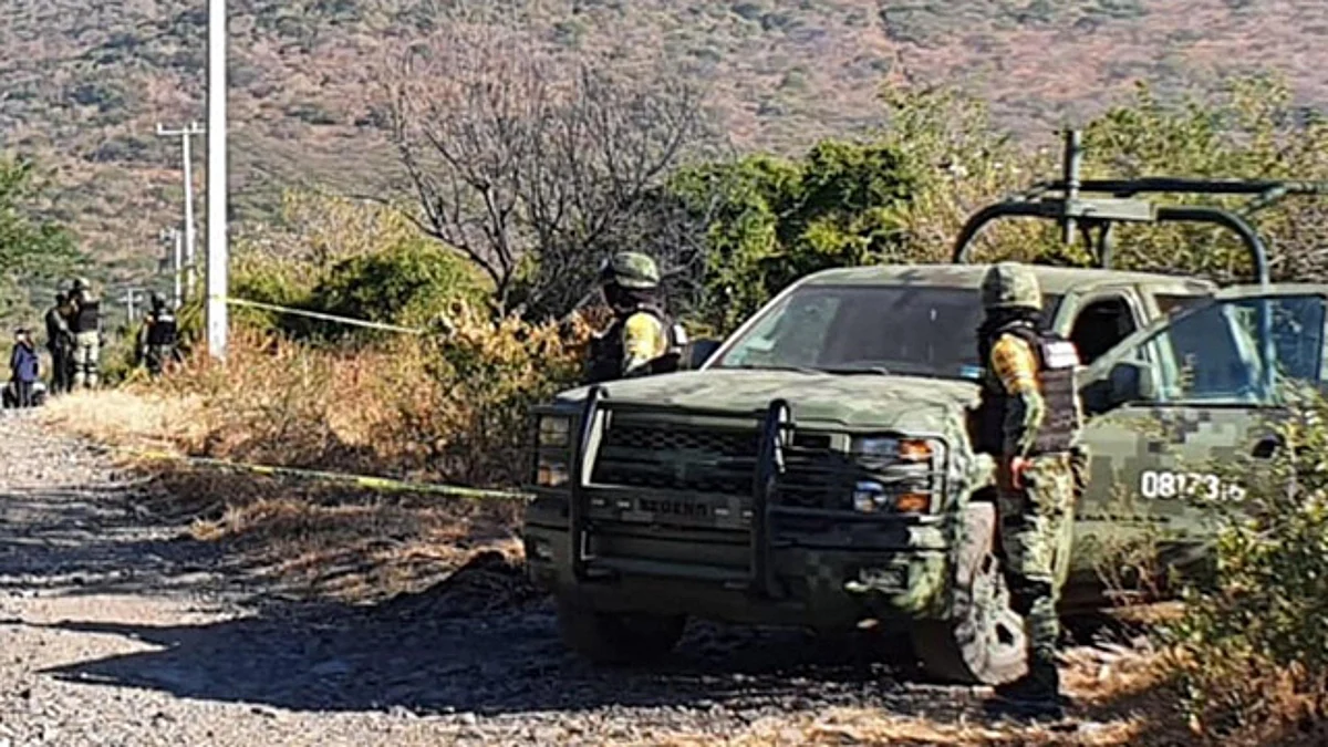 Soldados Y Delincuentes Se Enfrentan En Límites De Jalisco Y Michoacán
