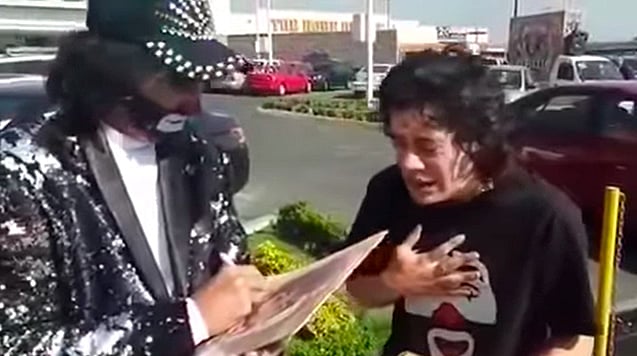 Fan viral de “Cepillín” reaparece y reacciona a la muerte de su ídolo ...