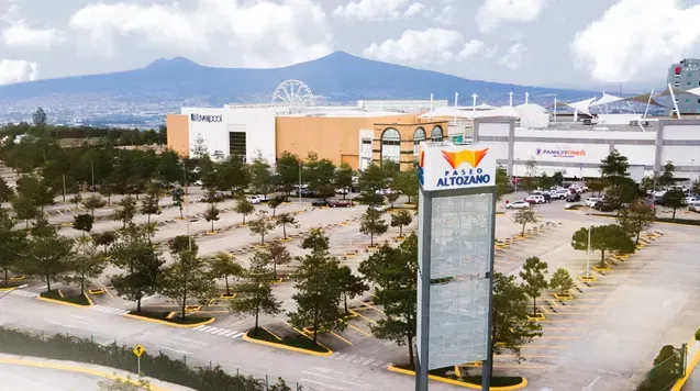 LIBRES, los accesos a Paseo Altozano, en Morelia