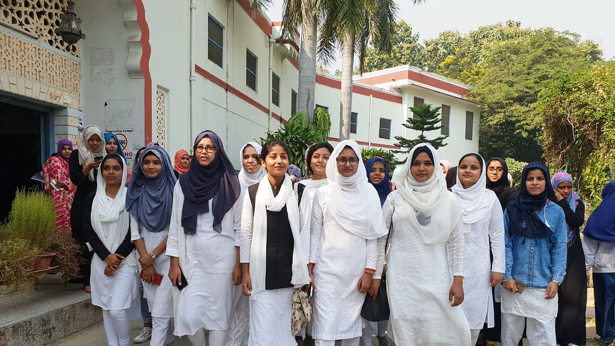 Afreen Fatima is a symbol of modern thinking girls in Aligarh Muslim ...