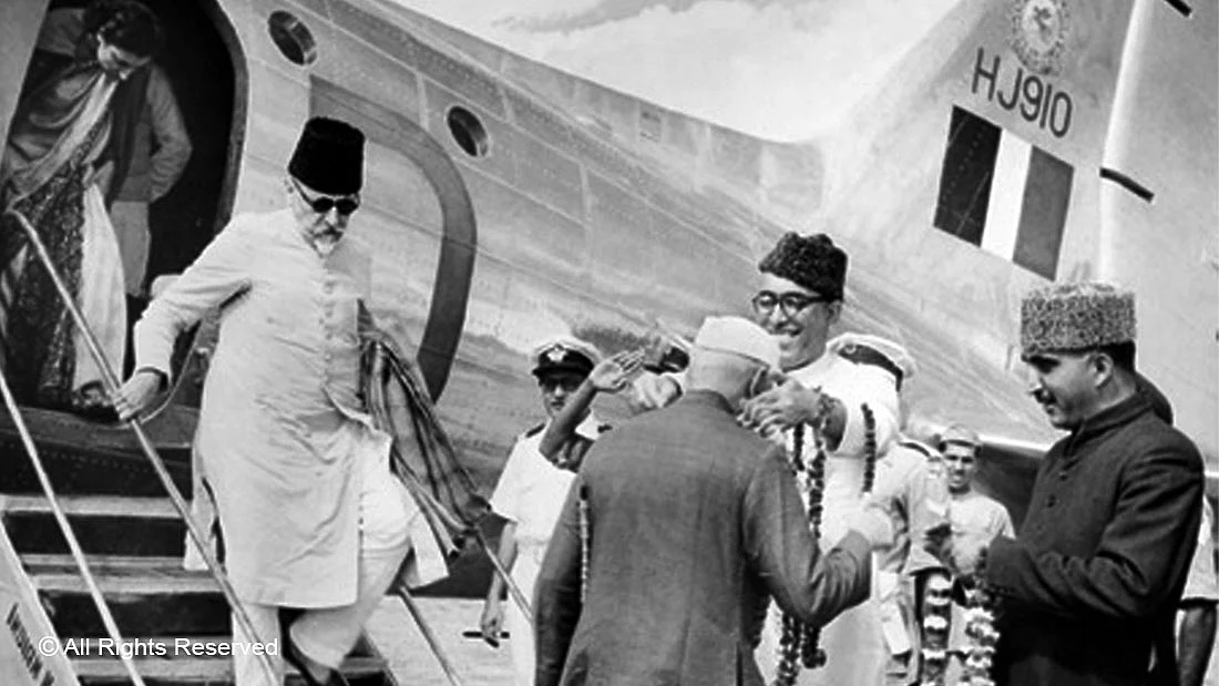 Sheikh Abdullah in tears