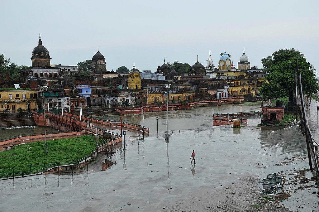 Uttar Pradesh: Ayodhya opens up about peace and note bandi