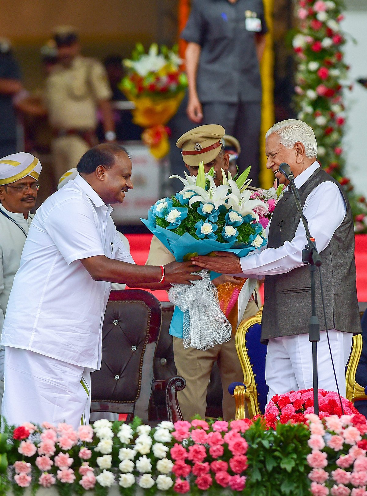 In Photos: Opposition unity at HD Kumaraswamy swearing-in