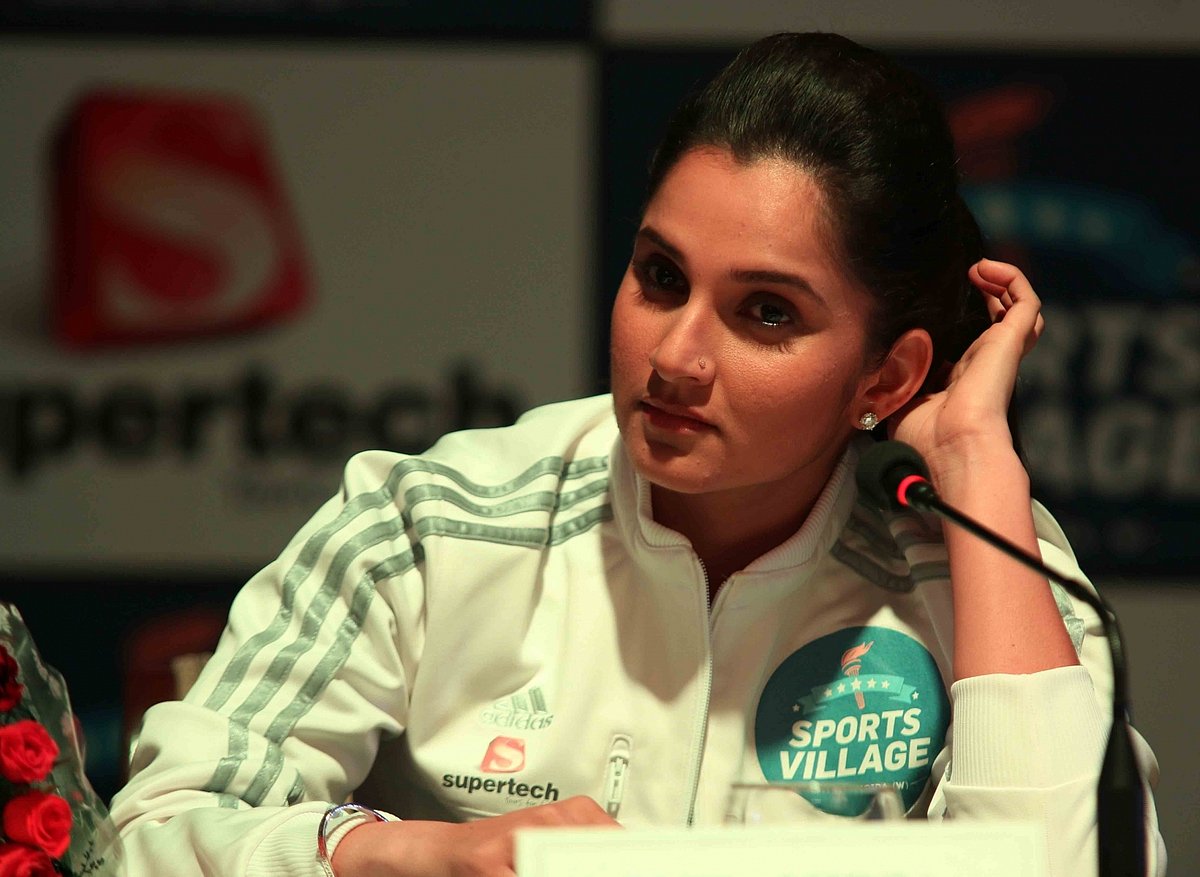 Indian tennis star Sania Mirza under fire for endorsing QNET Ponzi scheme