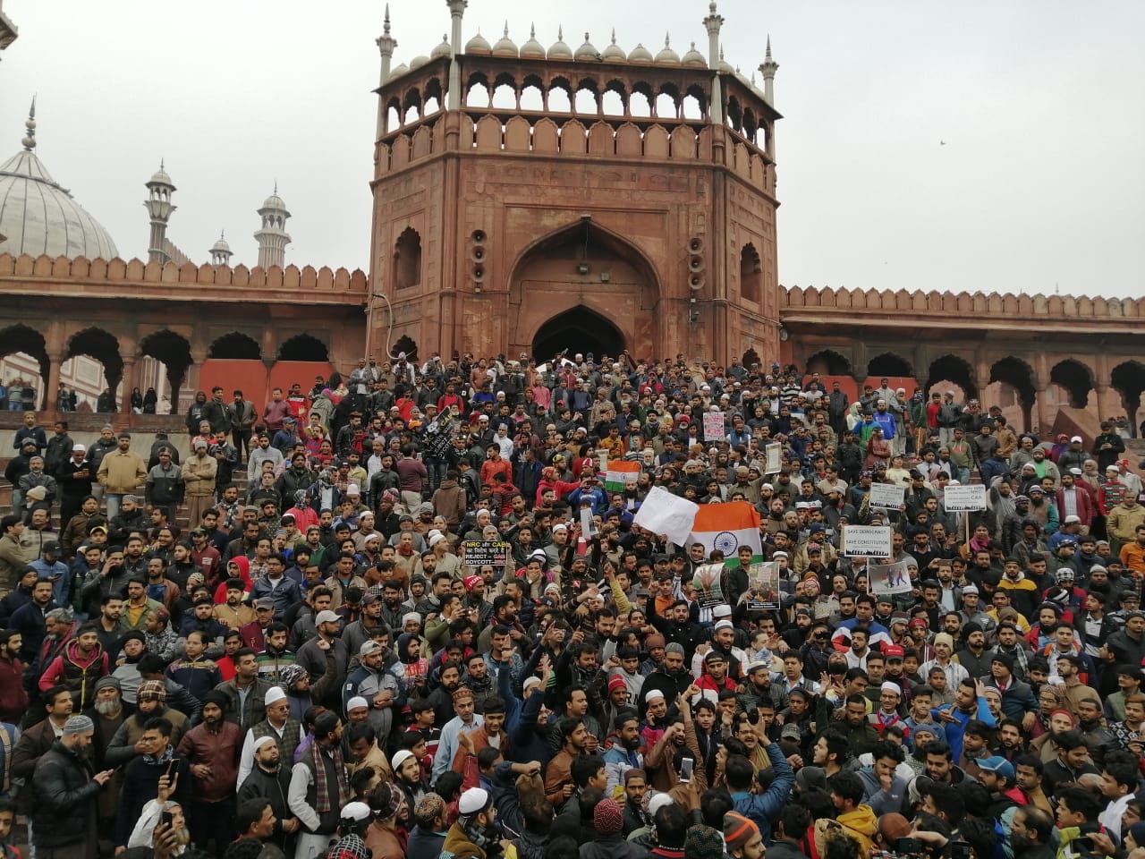 Violence in Delhi’s Seelampur, silent protests in other parts against CAA