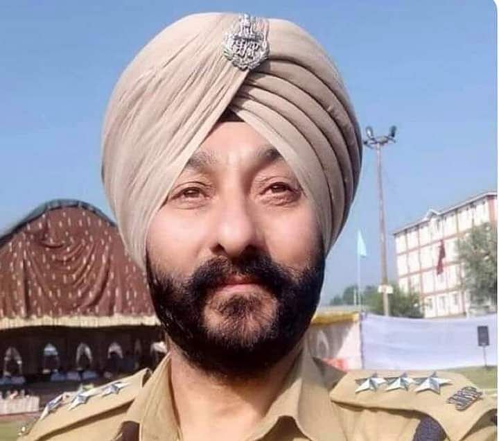 Congress questions Davinder Singh’s role in Pulwama attack