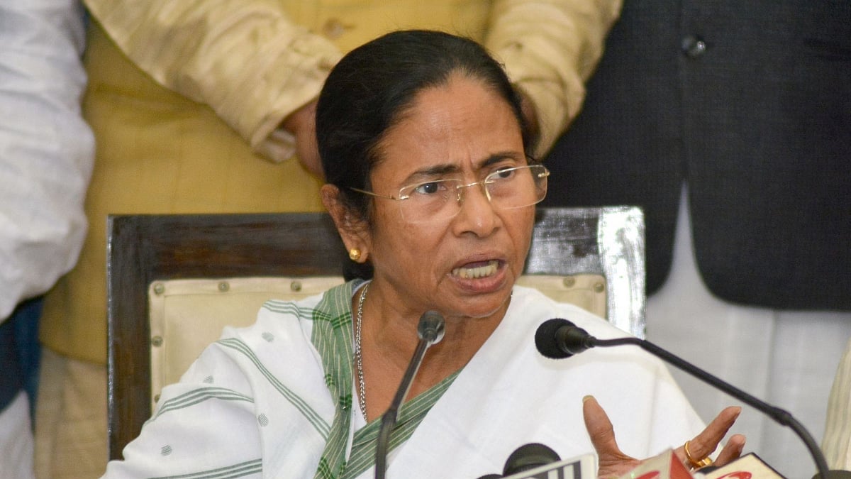Mamata government asks teachers to come to school during janata curfew