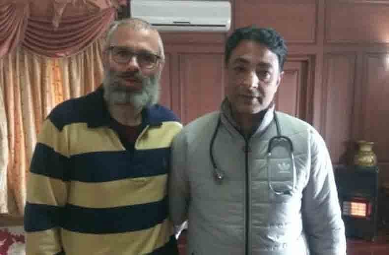 Another photo of Omar Abdullah surfaces