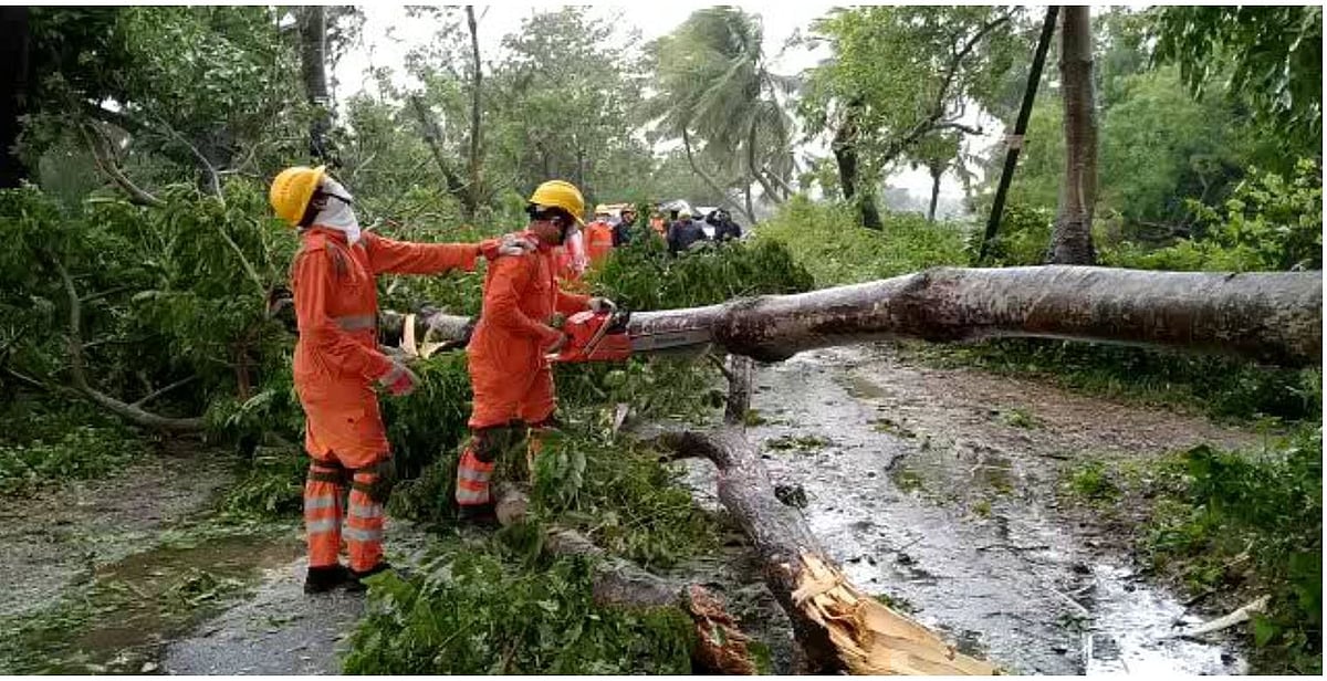 In Pictures: Cyclone Amphan makes landfall in India, heavy rainfall ...