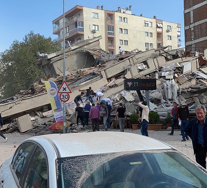 Strong Aegean Sea earthquake causes havoc, topples buildings in Turkey