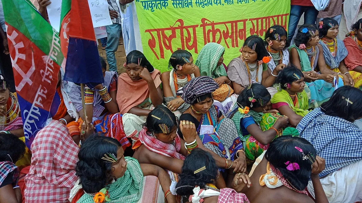 Adivasis of Odisha’s Niyamgiri lend support to movement against against ...