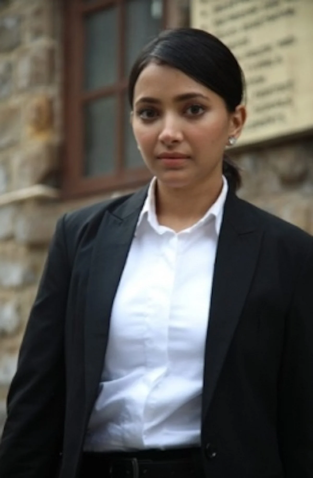 Shweta Basu Prasad reveals what adds up to backstories of her characters