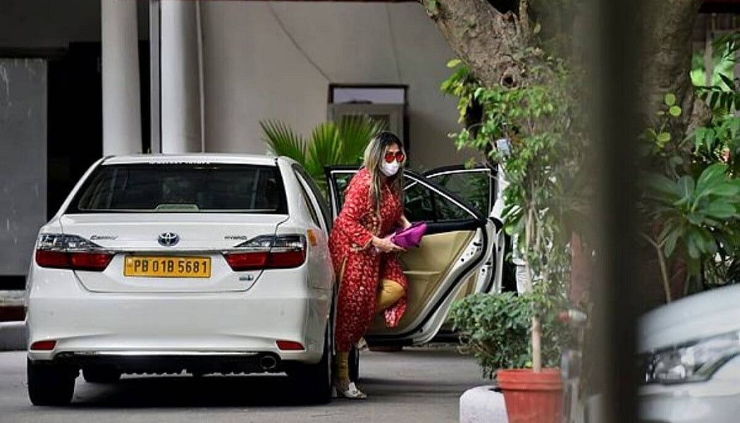 महाठग सुकेश चंद्रशेखर की जैकलीन से मुलाकात कराने वाली पिंकी ईरानी ...