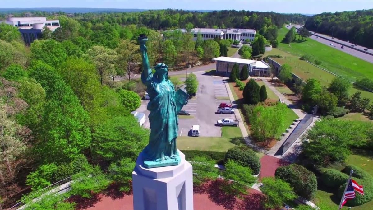 5 Odd, yet, Actual Replicas of Famous Monuments around the world !|Five ...