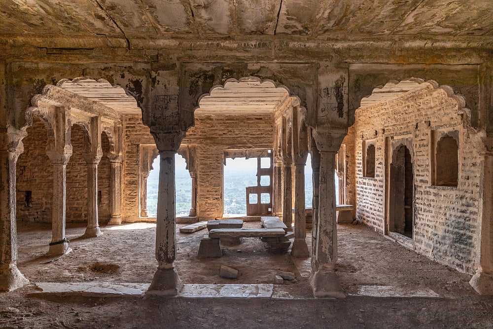 Uncover A History Lesser Known At These Hidden Forts In India