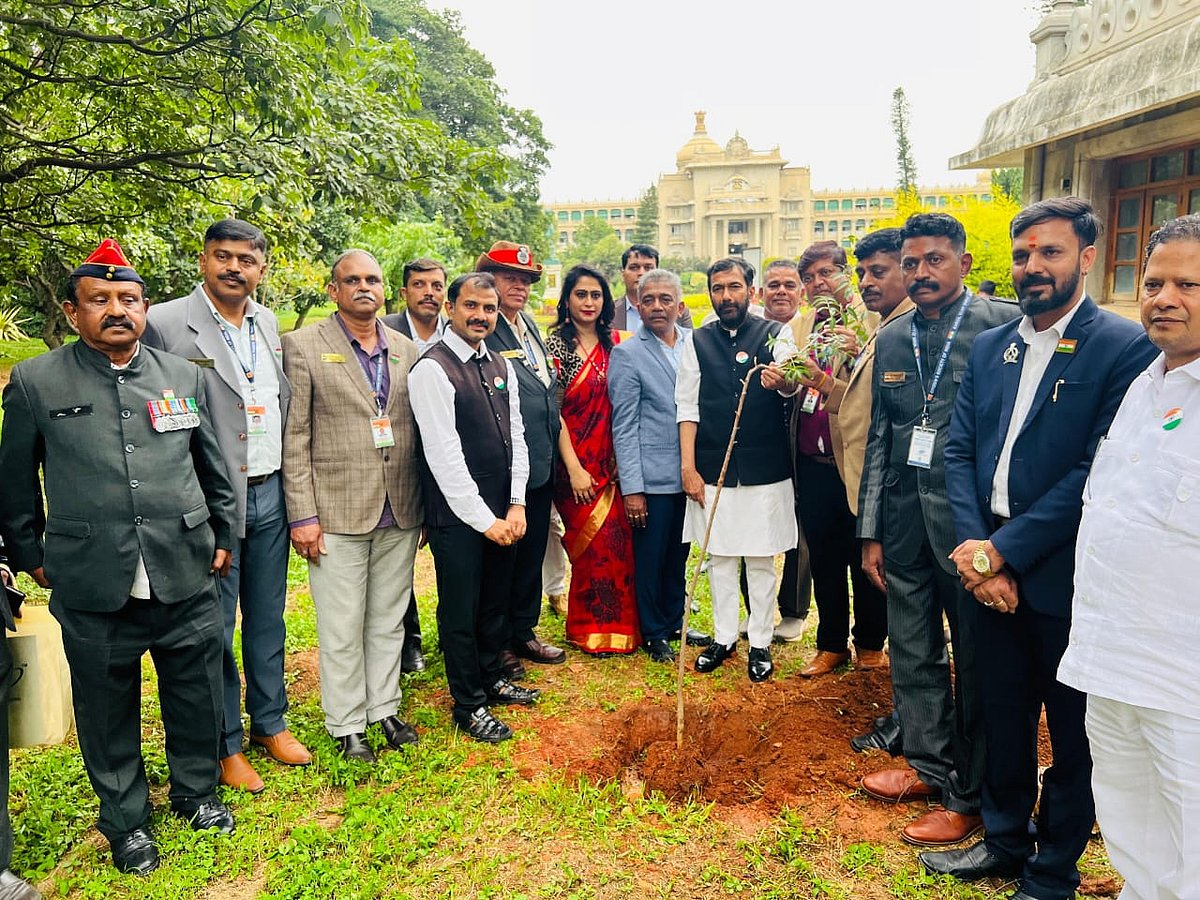 ಕಾರ್ಗಿಲ್‌ ಹುತಾತ್ಮರ ತ್ಯಾಗ, ಸಾಹಸ ಅವಿಸ್ಮರಣೀಯ: ಸಲೀಂ ಅಹ್ಮದ್