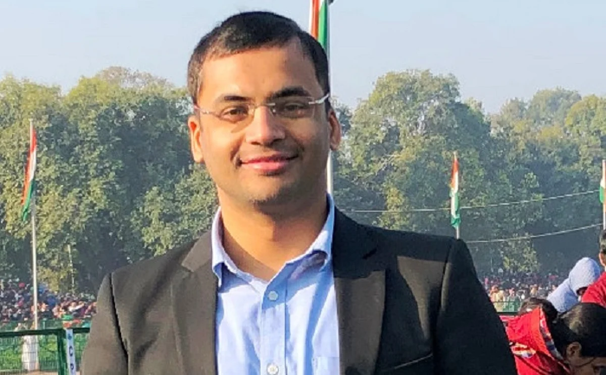 Kumar Abhinav Irs Appointed As Deputy Secretary In Dopt