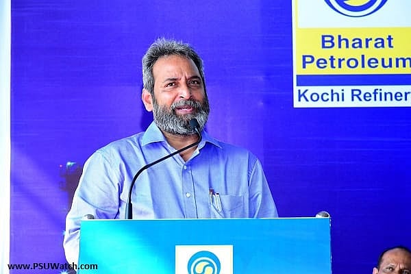 K Padmakar takes additional charge as BPCL CMD as D Rajkumar retires