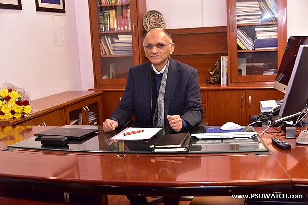 Sanjay Kumar Singh (IAS) assumes charge as Secretary in the Ministry of ...