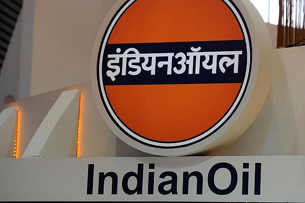 IOC selects network services of Reliance Jio for its petrol pumps