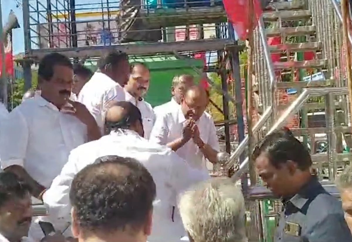 minister ragupathi got dissappointed with dmk district secretary ...