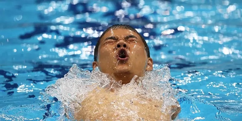 'கைகளை இழந்தாலும் நம்பிக்கையை இழக்கவில்லை' - 4 பதக்கங்களால் இதயங்களை ...